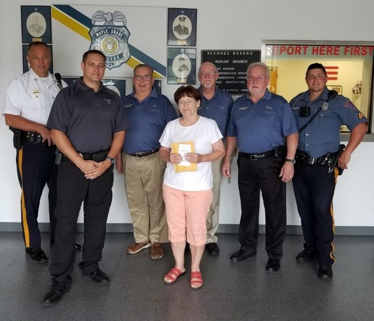 MSPD PBA Local #267 and Maple Shade Moose Lodge #2682 donate to the ...